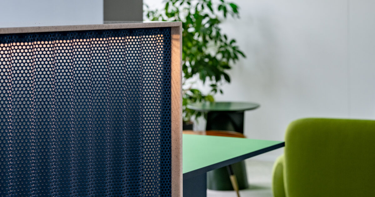 Brevo : Aménagement du siège social - LES BATISSEURS